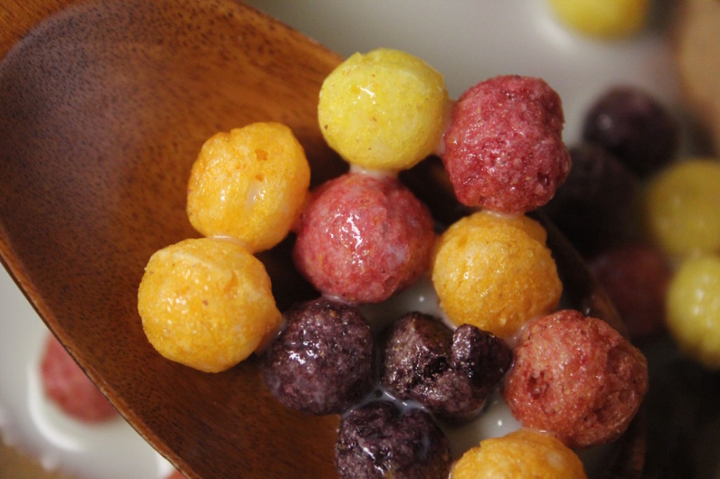 Review: Trix Cereal without Artificial Flavors & Colors Review: Trix Cereal without Artificial Flavors & Colors