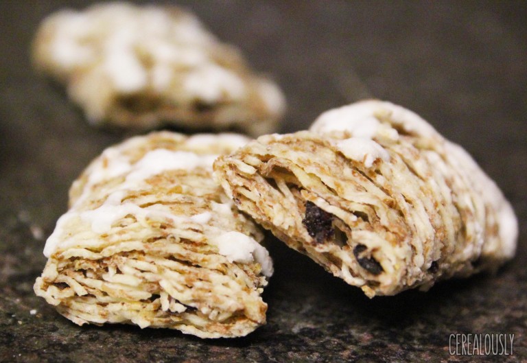 Review: Kellogg’s Blueberry with Vanilla Drizzle Mini-Wheats Harvest ...